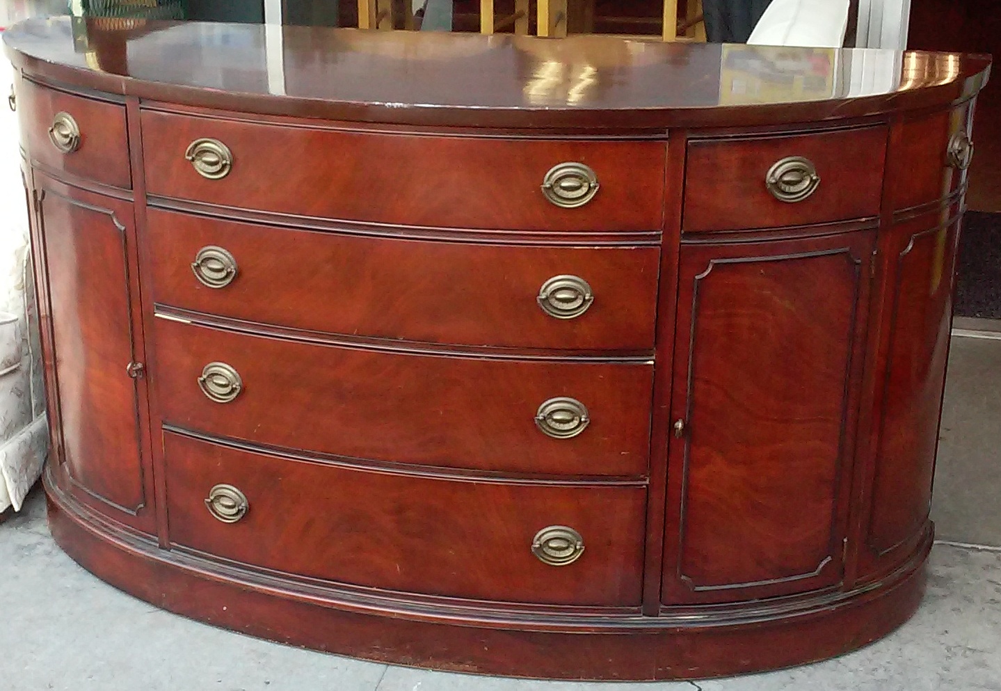 UHURU FURNITURE & COLLECTIBLES: SOLD Drexel "Travis Court Collection" 5 ...