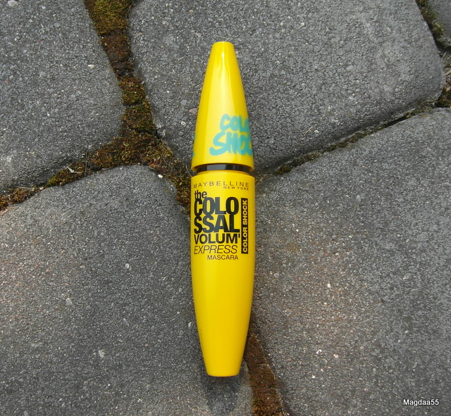 Być kobietą...: Maybelline, The colossal volum' express mascara, color ...