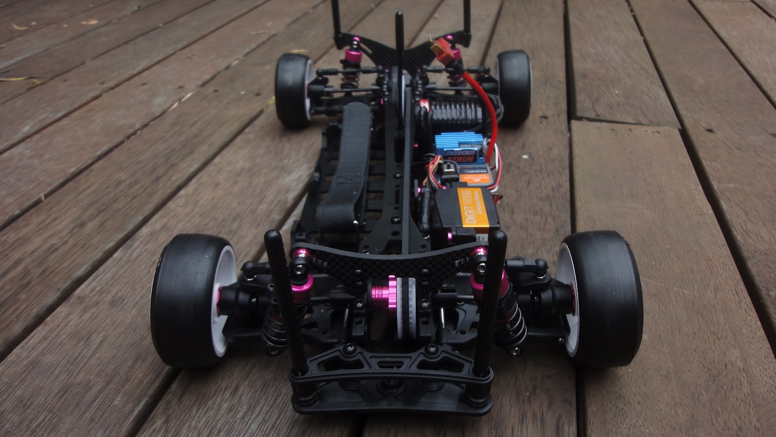 Countersteer RC: Friends 3 Racing Sakura Zero S