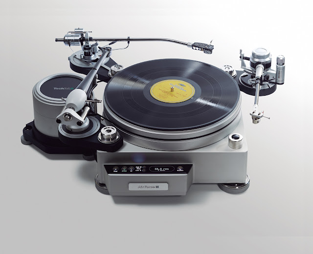 TechDAS AirForce Three turntable – M & S | Ultimate High-Fidelity