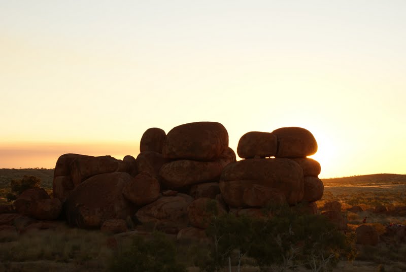 Nele & Andrew Around Oz: Devil’s Marbles Campsite, Devil’s Marbles ...