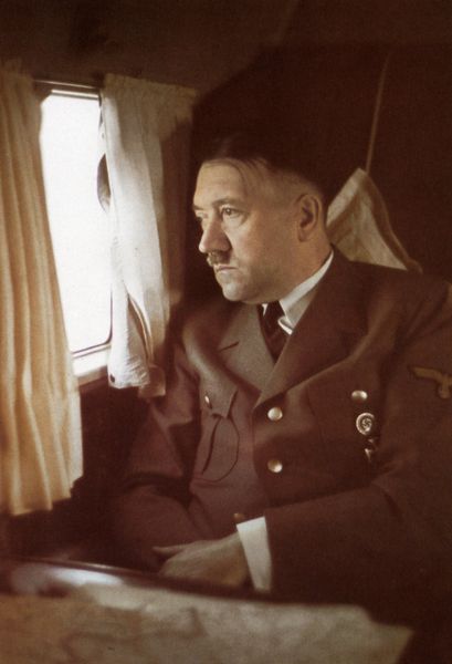 World War II in Pictures: Hitler Pictures