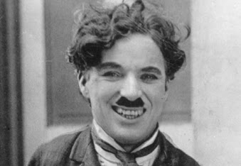 G A N T I L L A N O: SMILE ♪ - Charles Chaplin