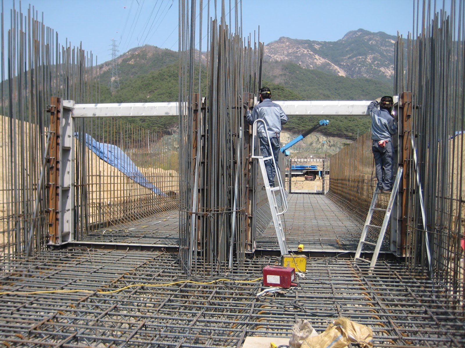 HASUH PUMP GATE: HASUH Pump Gate®, completed in Ip-myeon, Gokseong-gun ...