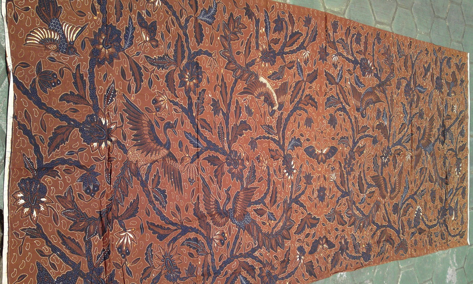 17 Batik Tulis Halus Solo, Konsep Terkini!