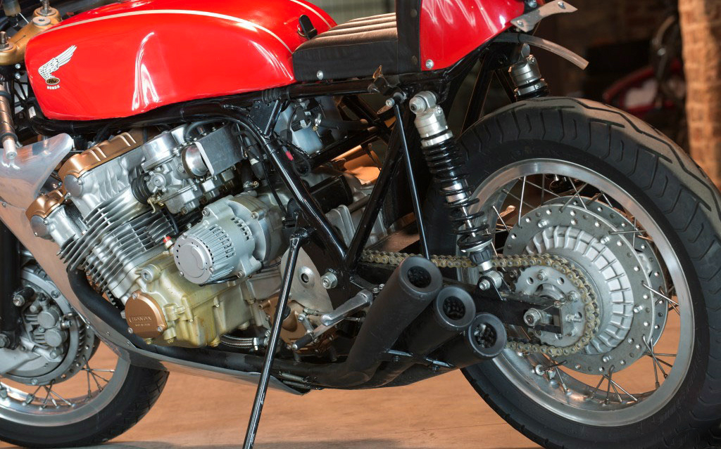 CBX 1000 Mike Hailwood - RC166 Replica - Inazuma café racer