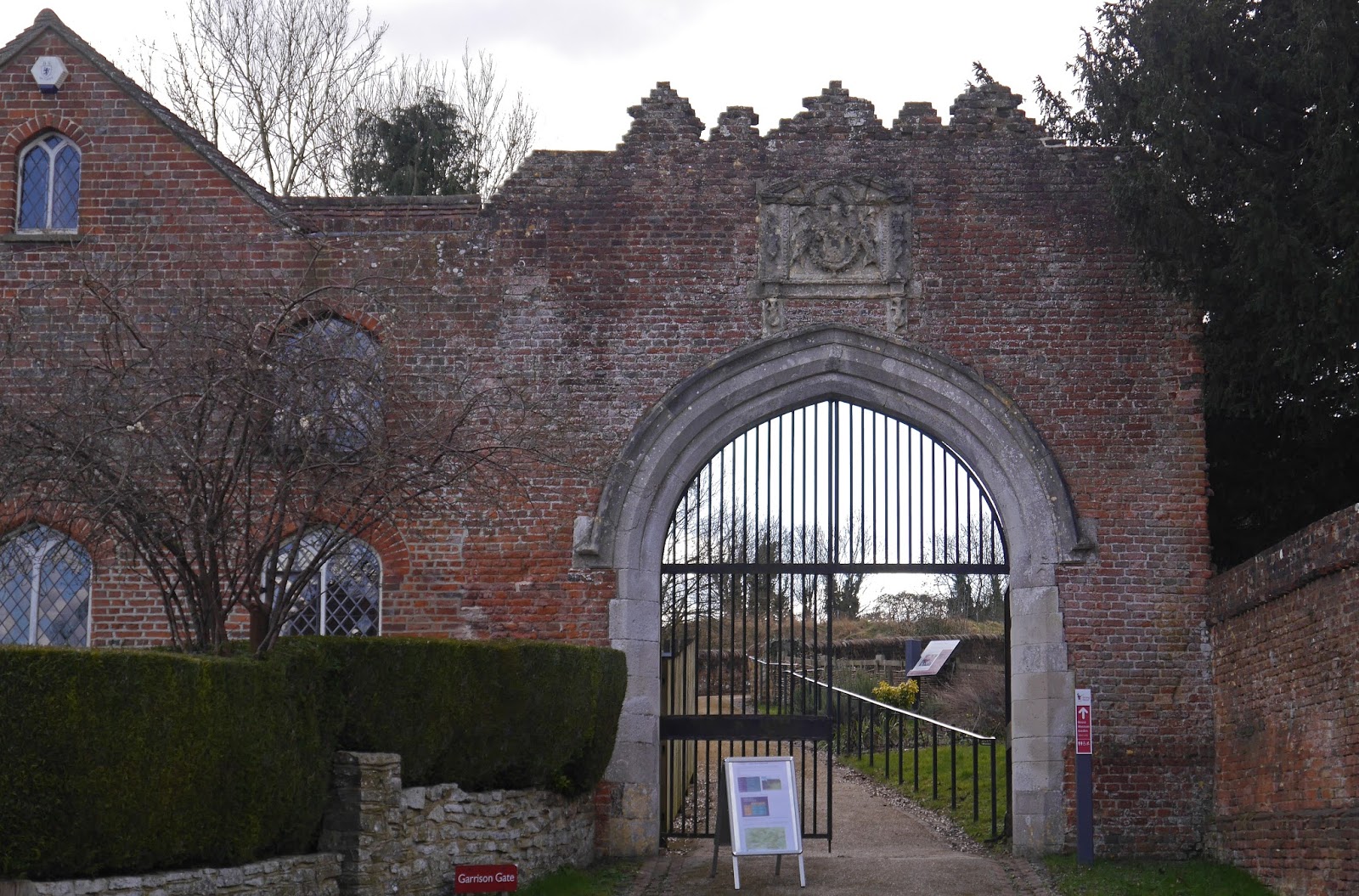 Walking in the country: Old Basing