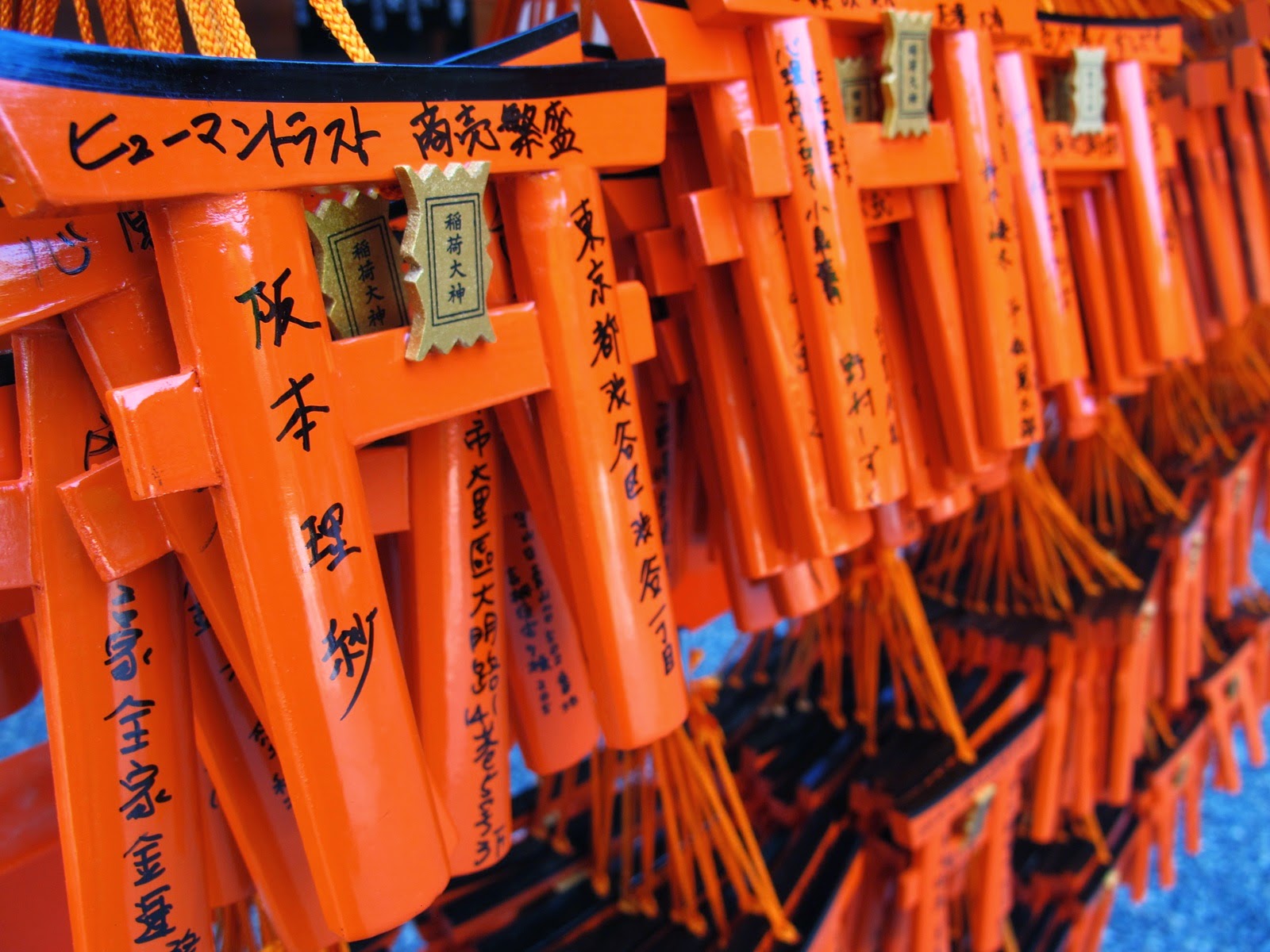 JAPAN TRAVEL GUIDE; FUSHIMI INARI SHRINE - Food Steps Journal