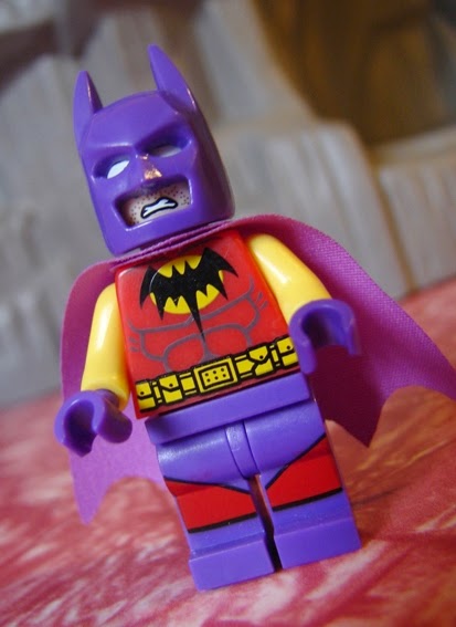 Toyriffic: Batman of Zur-En-Arrh LEGO Minifigure Bootleg