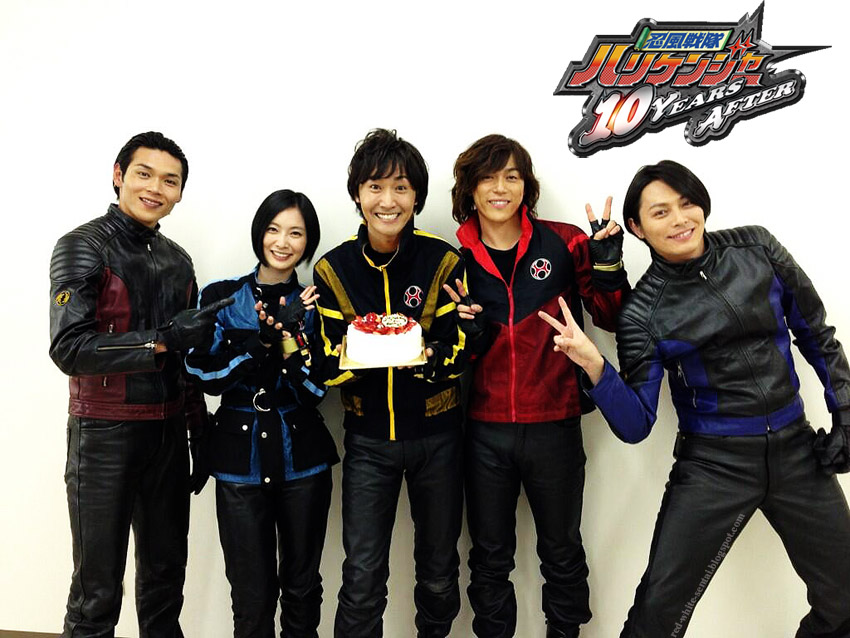 Red and White Sentai: Hurricanger 10 Years After (2013)