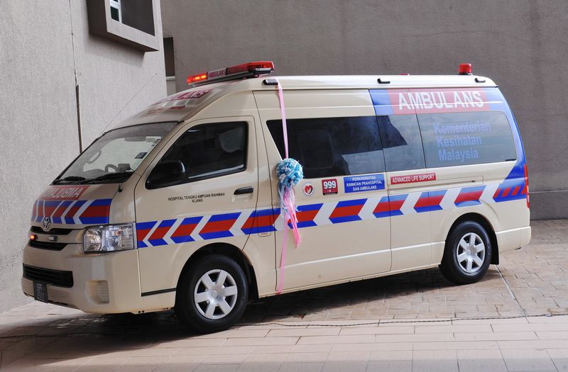 BUKIT LANJAN: Hey! Health Ministry! RM800,000 for an ambulance? What’s ...