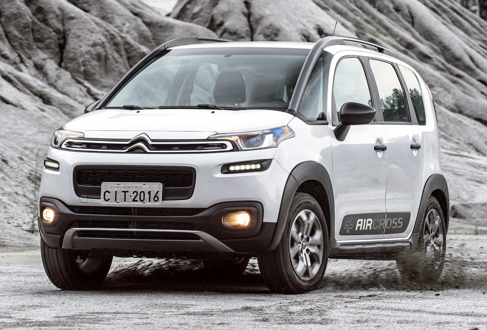 Citroën apresenta Aircross 2016, reestilizado