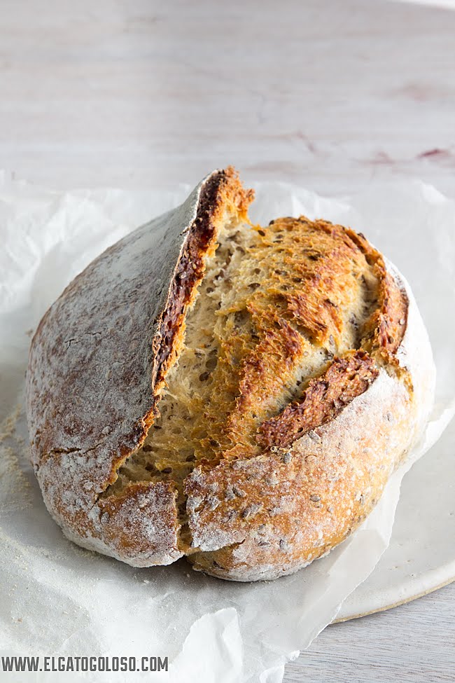 Pan multicereal de semillas de linaza, sésamo y afrecho (con masa madre ...