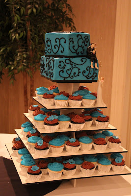 A Blissful Bash: Turquoise and Black wedding cake and cupcakes