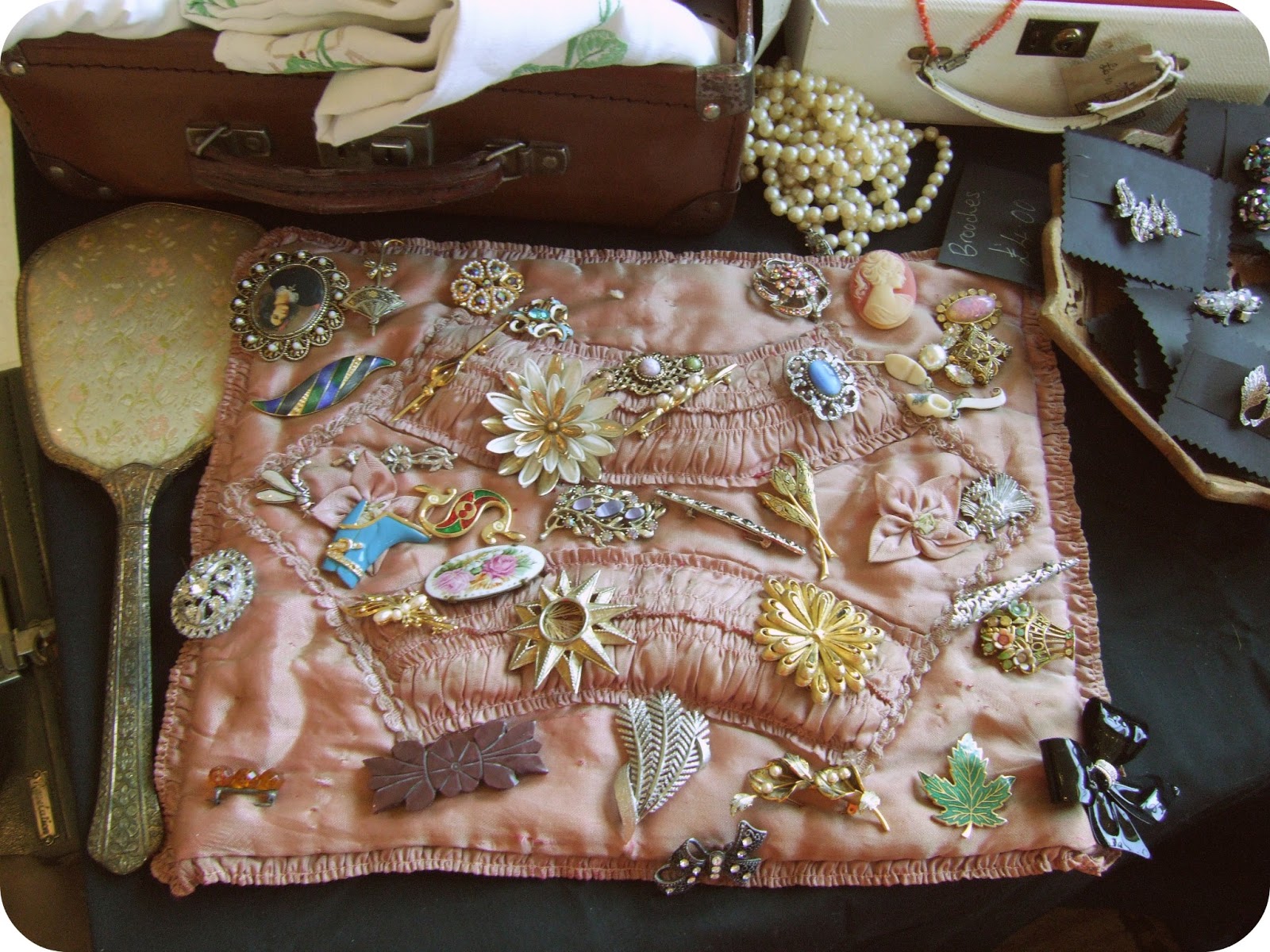 Vintage Vixen: Vintage Overload