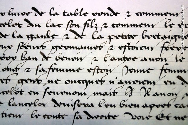 Une cursive gothique...