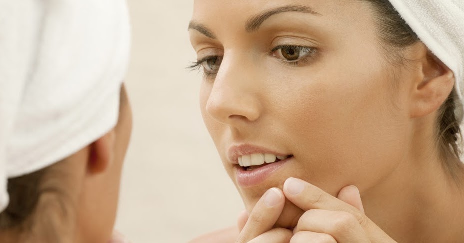 Pimple On Lip: How To Get Rid Of Acne And Pimple On Lip