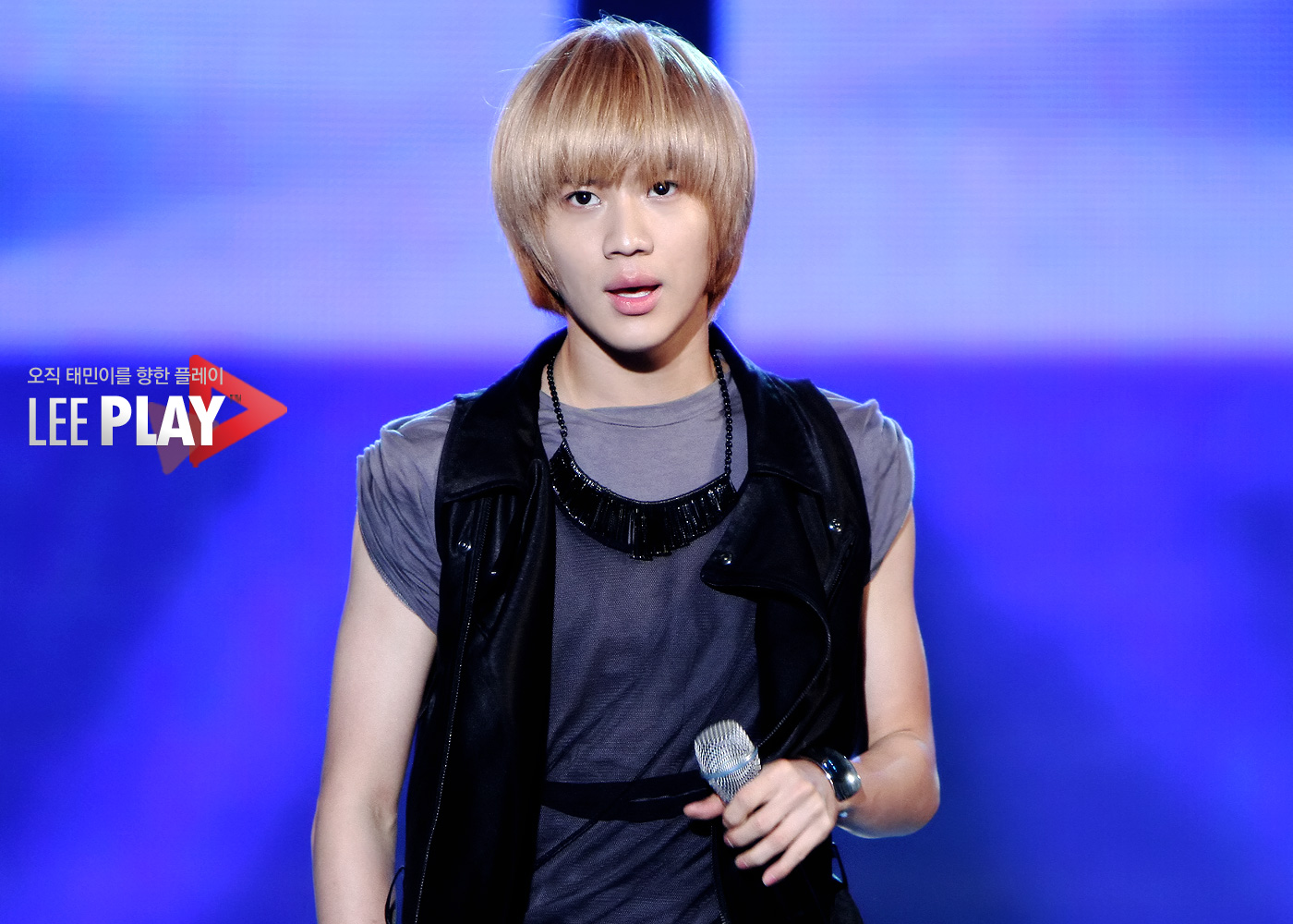 Helda World Blog: Taemin “Hello”