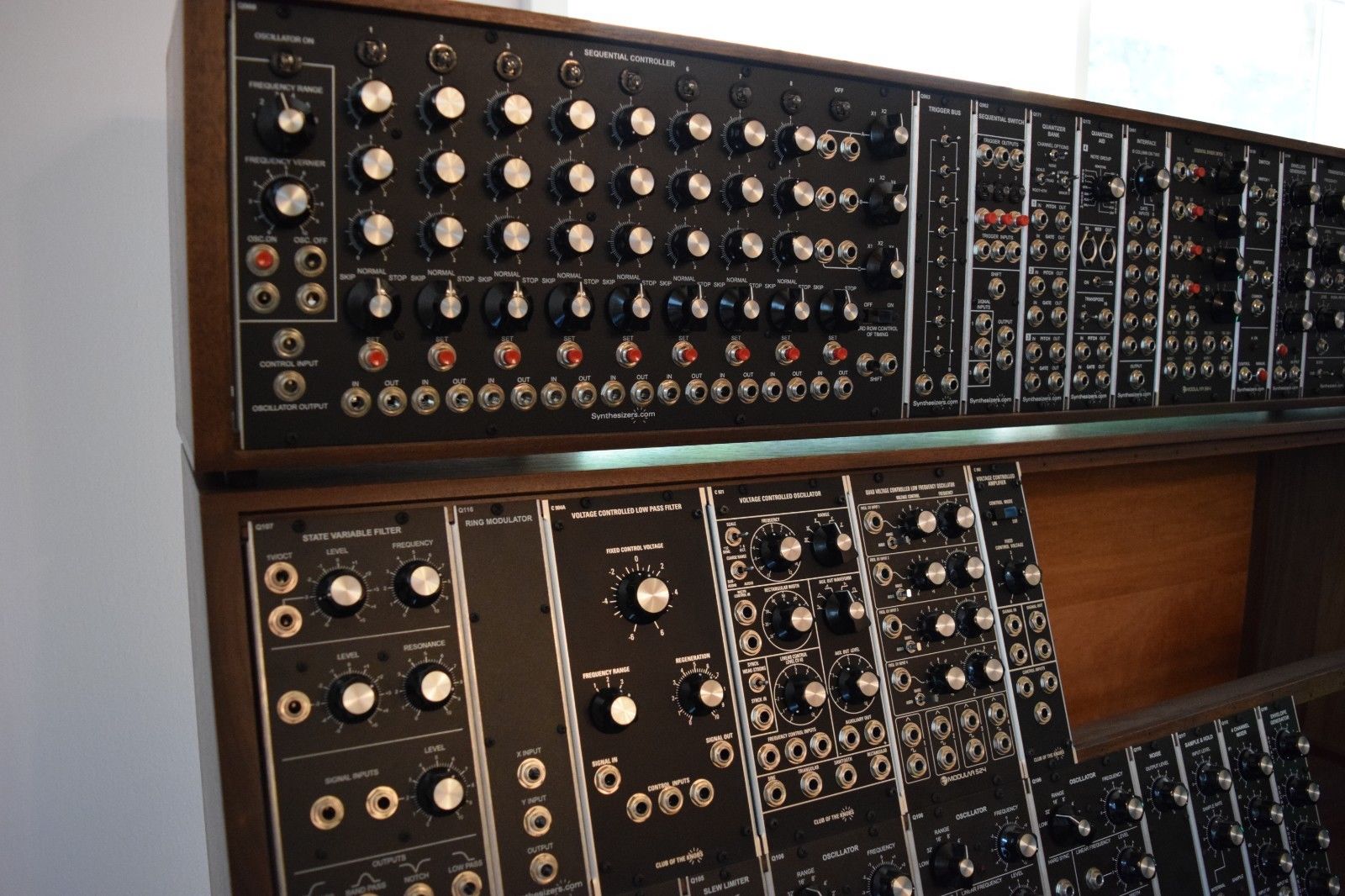 MATRIXSYNTH: Custom 5U Analog Modular Synthesizer