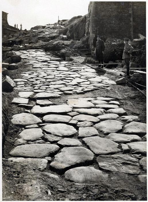 La Nostra Storia : La prima (e quindi la più antica) strada garfagnina ...