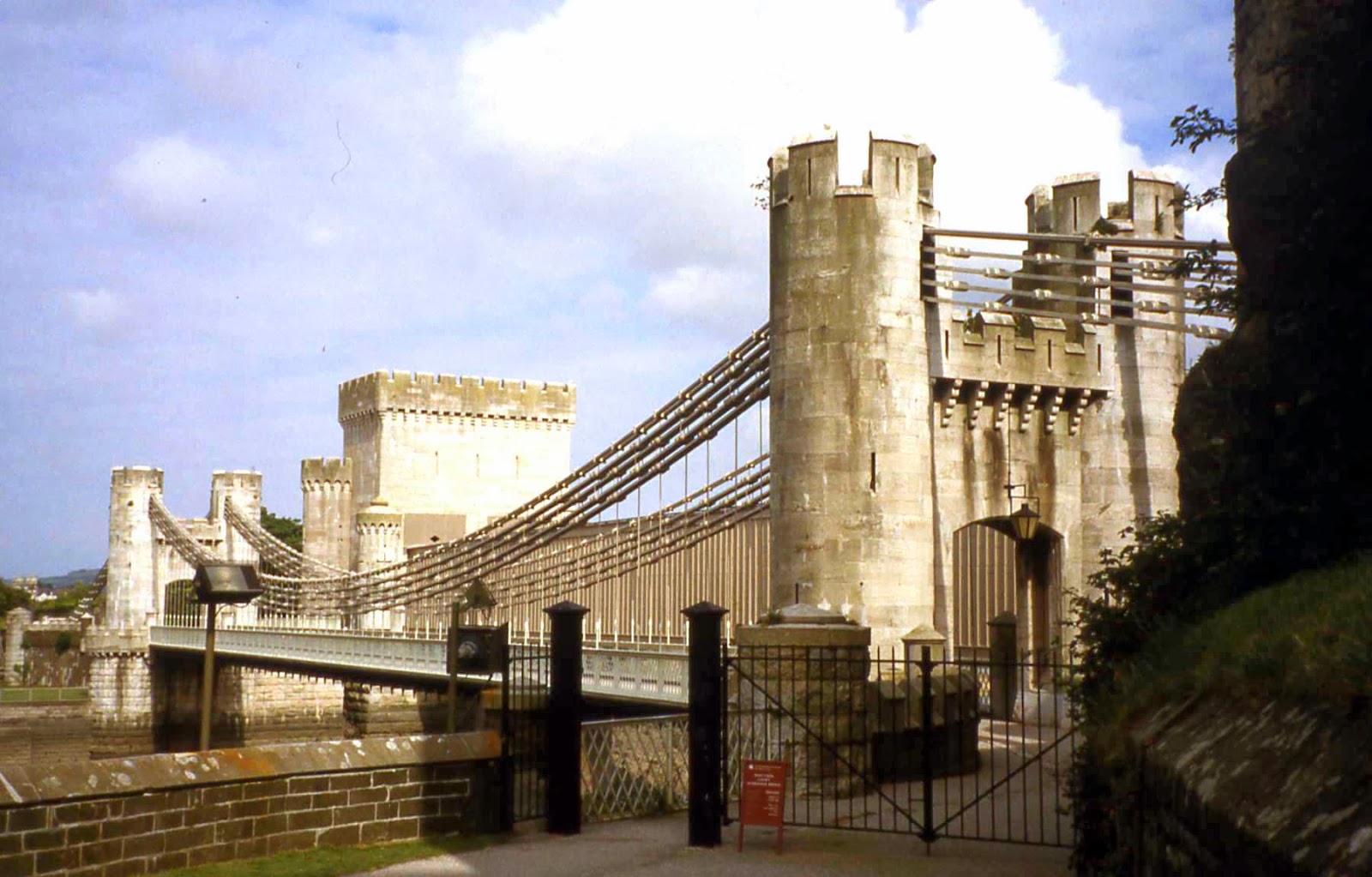 Roy's blog: SOME UNUSUAL BRIDGES 1