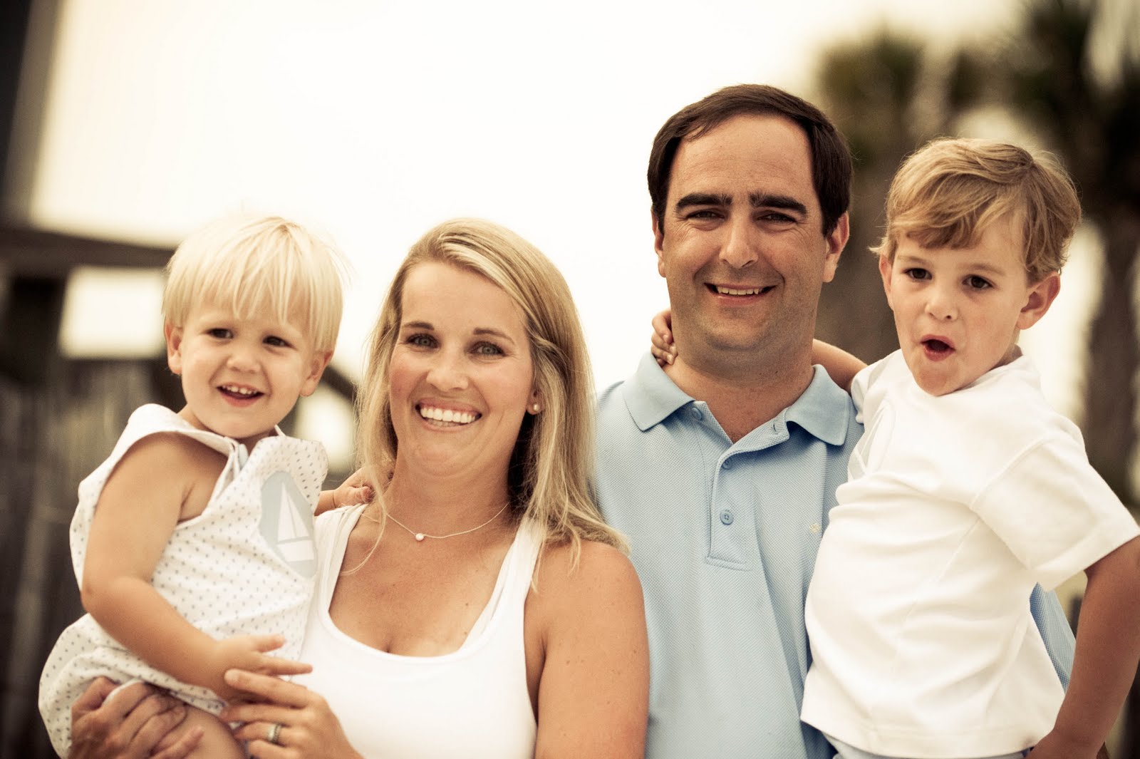 Betty Donne Photography: Raynor Family Beach Portraits
