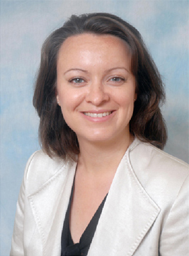 Dundee Labour: Jenny Marra show support for Dundee pensioner's Fuel ...