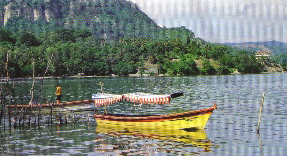 El Salvador Centroamerica.: Lago de Ilopango El Salvador