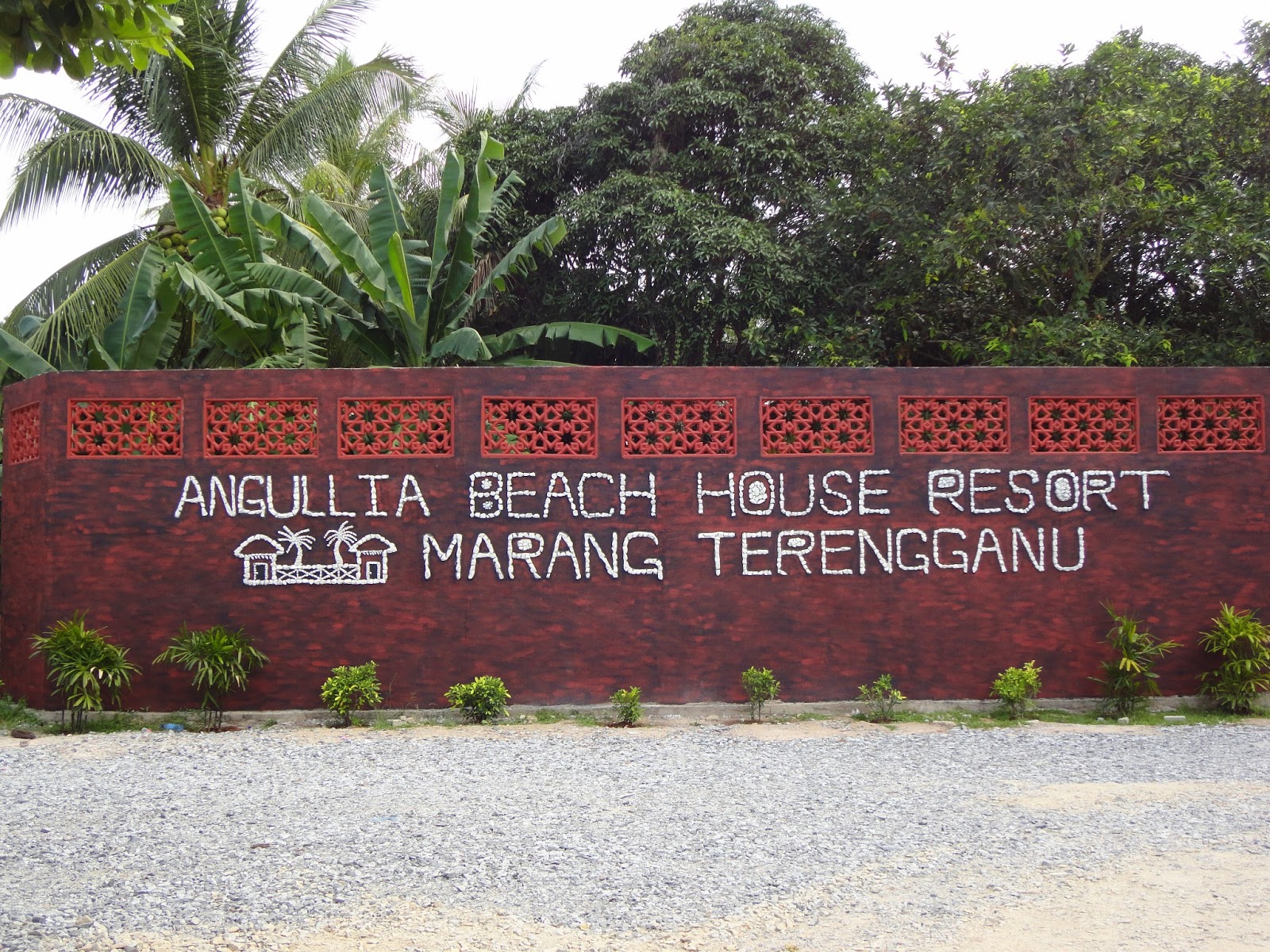 SEK KEB PADANG MIDIN: Kem UPSR di Anggulia Beach Resort