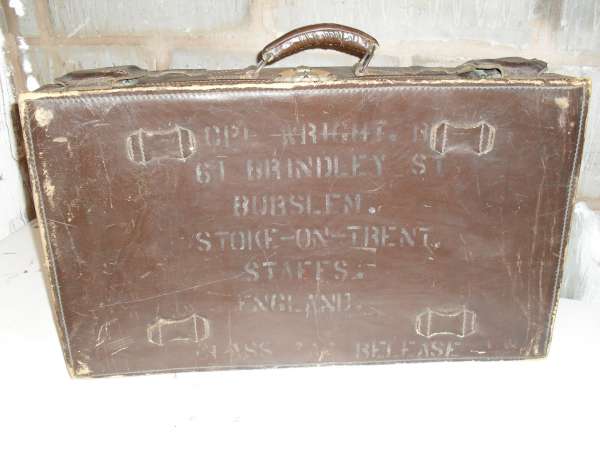 The Human Lamp Project: Objects and WW2 - Demob