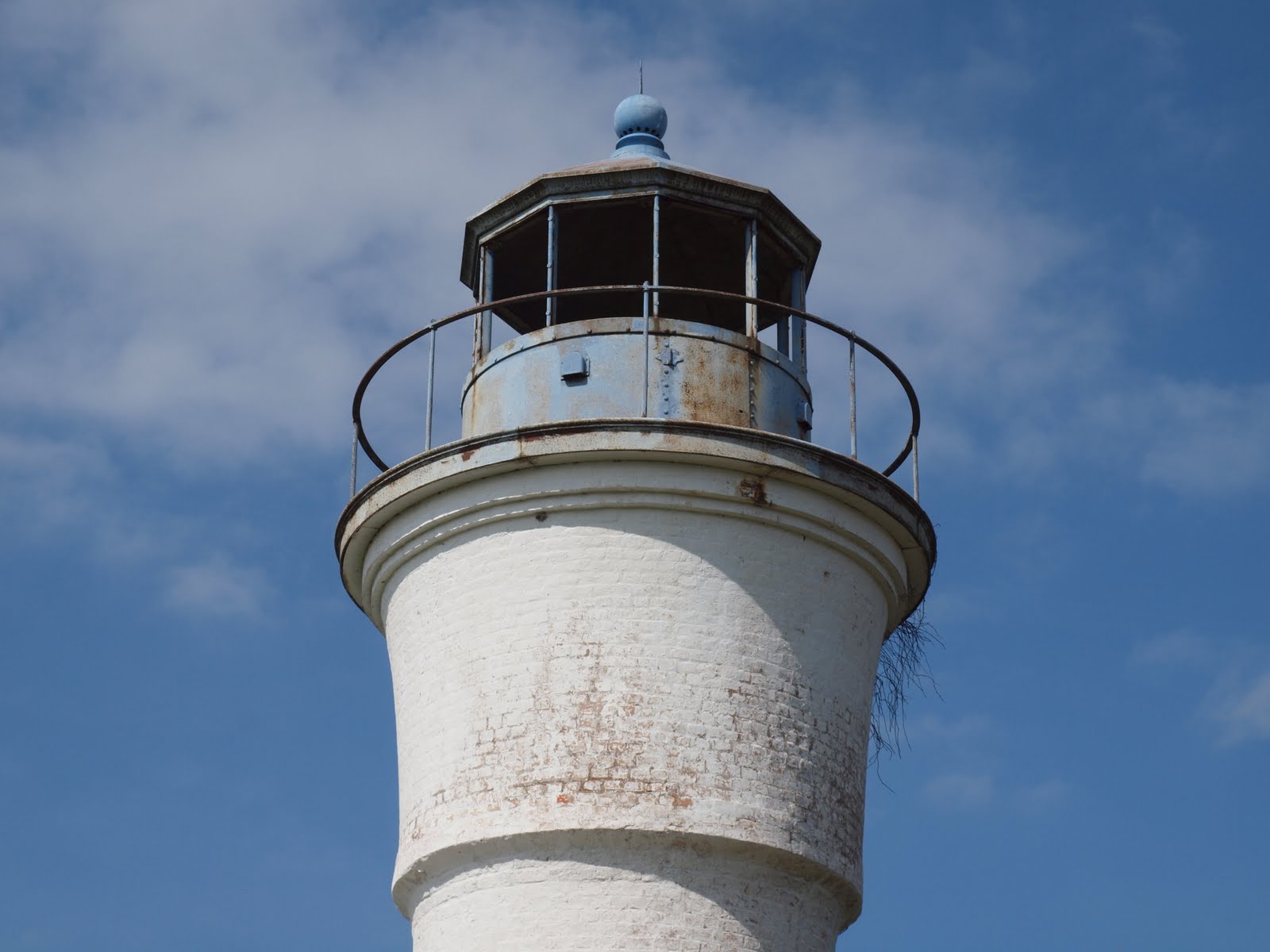 angels and people, life in New Orleans: Lakefront lighthouse