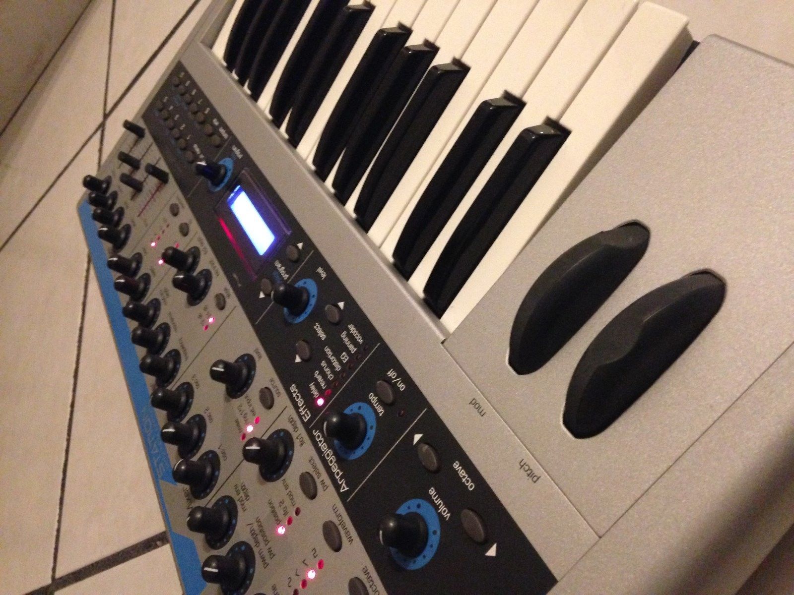 MATRIXSYNTH: Novation K Station Synthesizer