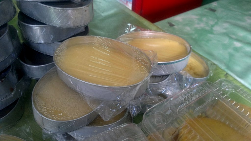 Pinay Foodie : Rosalie's suman and other sweet treats