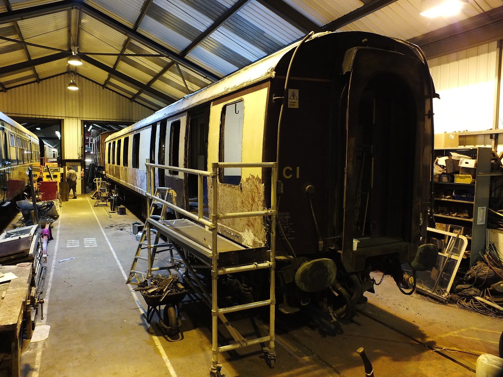 Carriage & Wagon News: COMPLETION SPECIAL: Mark 1 Suburban Composite ...