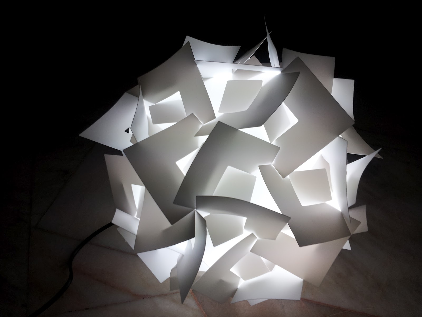 VLightDeco IQ Light Puzzle Pendant Jigsaw Lamp Styles: 09/09/12