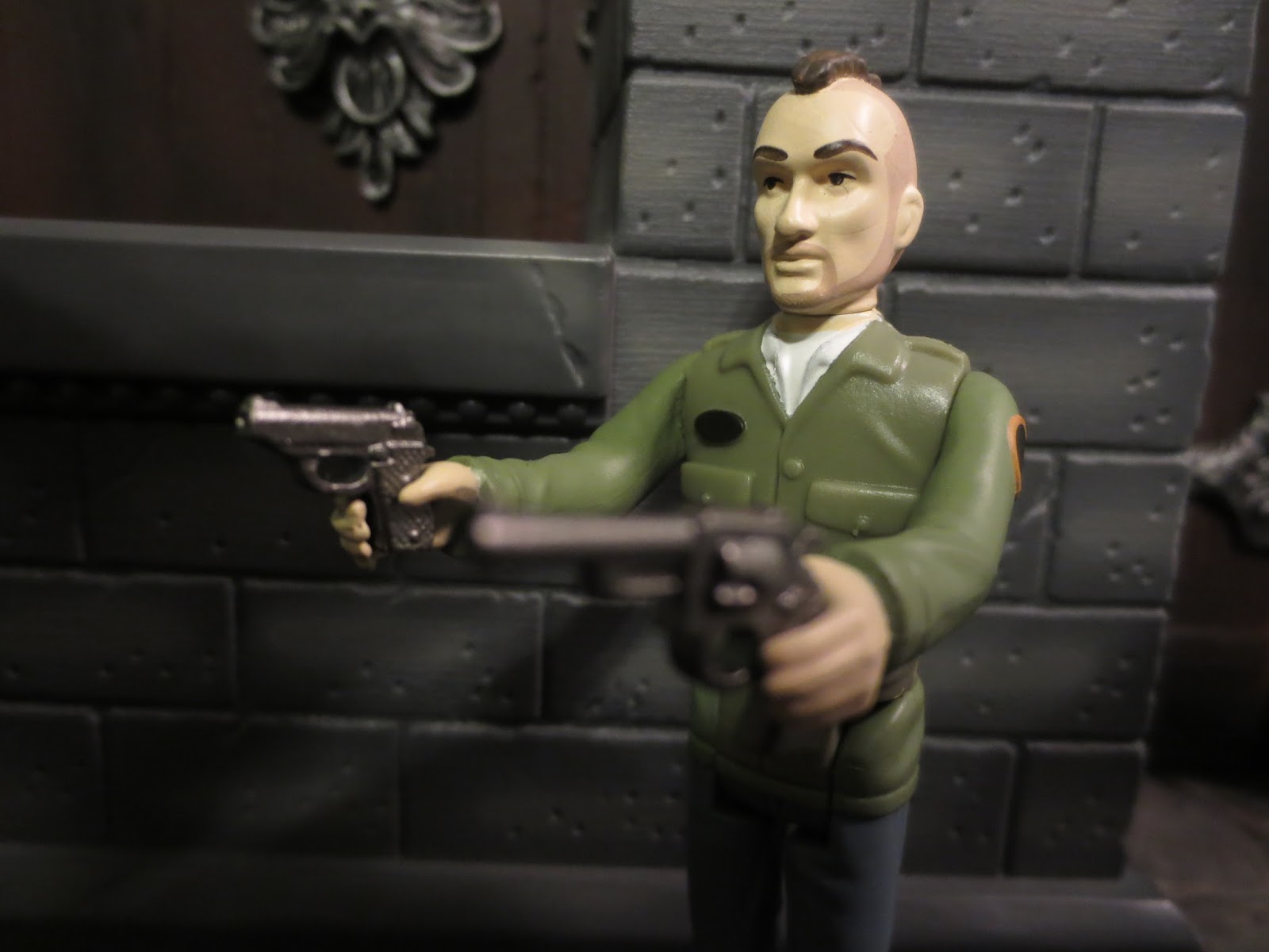Action Figure Barbecue: Action Figure Review: Travis Bickle from Taxi ...