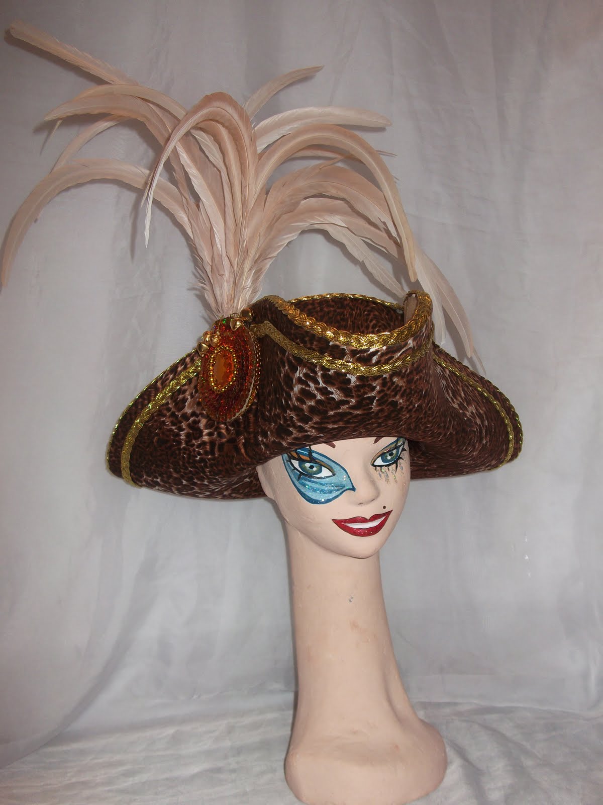 Fantasías Cotillón: CARNAVAL DE VENECIA (en animal print)