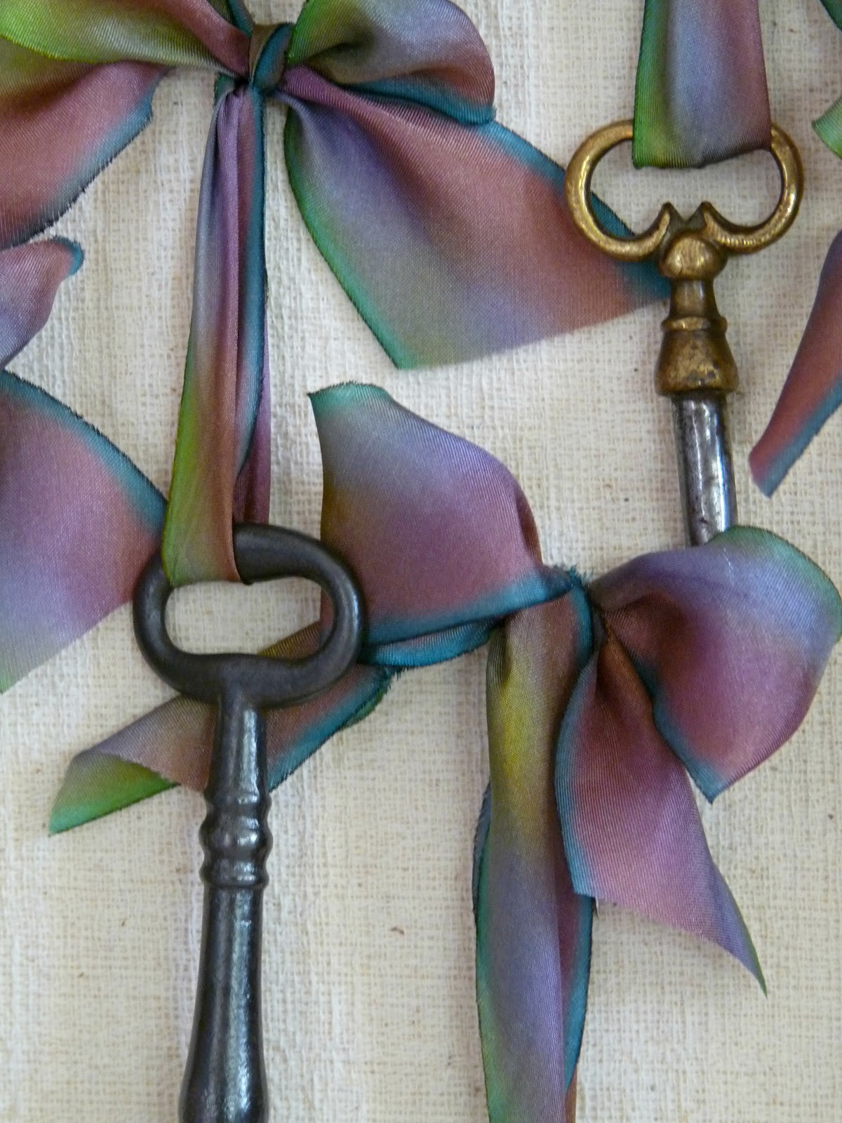 DIY Framed Skeleton Keys | Dans le Lakehouse