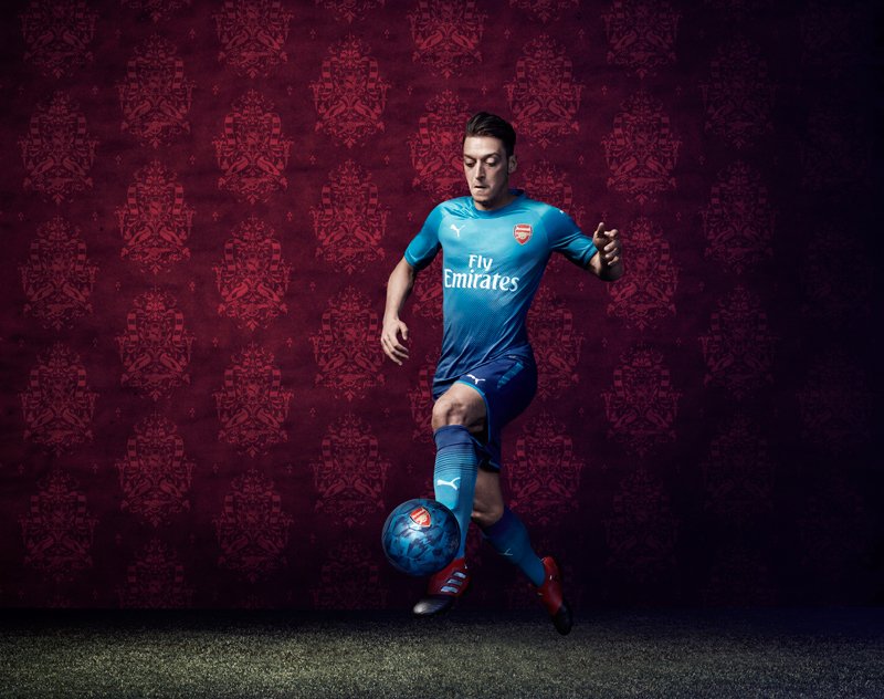 Arsenal 17-18 Away Kit Released - Footy Headlines