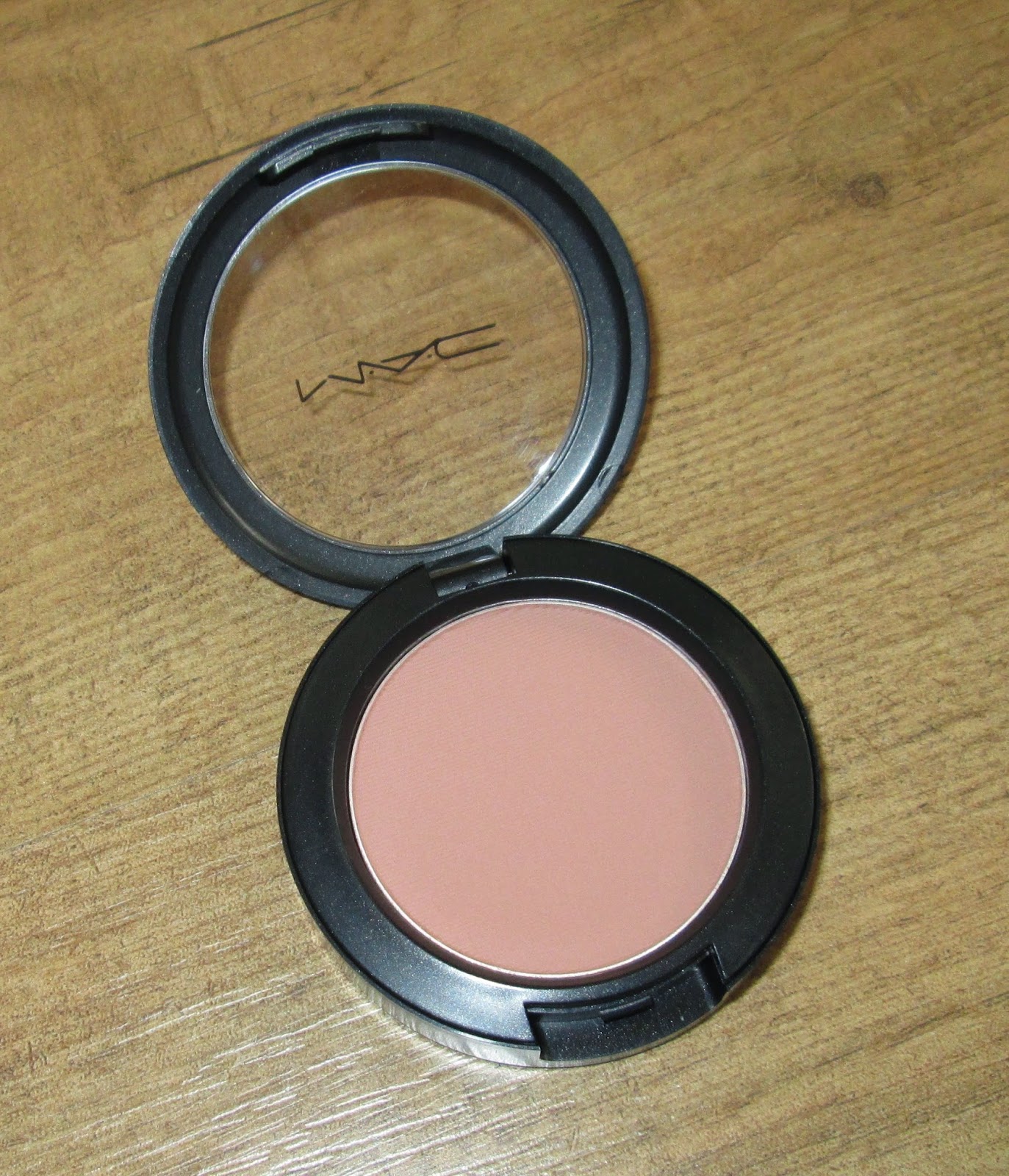[Review] MAC Powder Blush in Buff