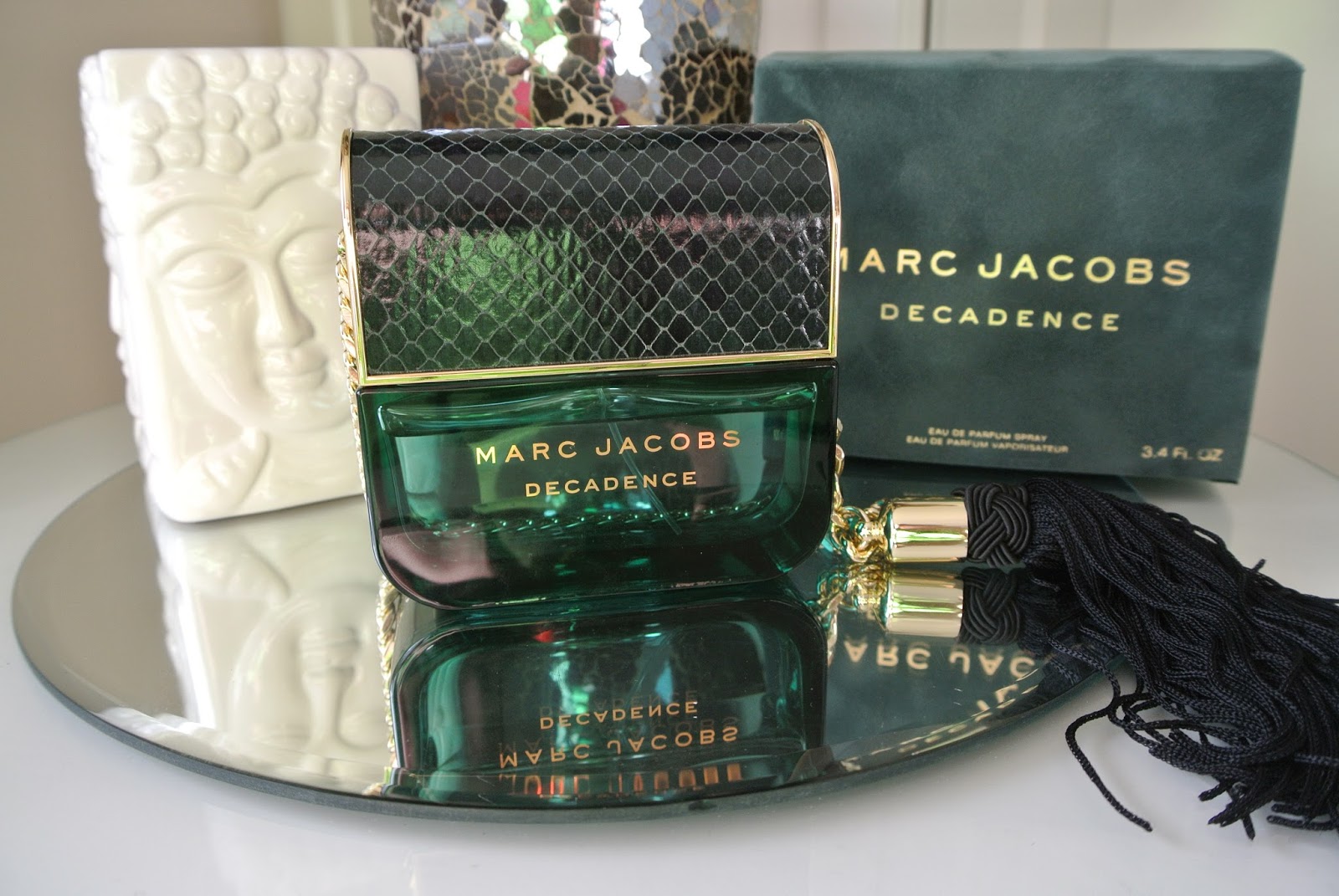 Marc Jacobs Decadence Perfume Review | What Laura Loves | Bloglovin’