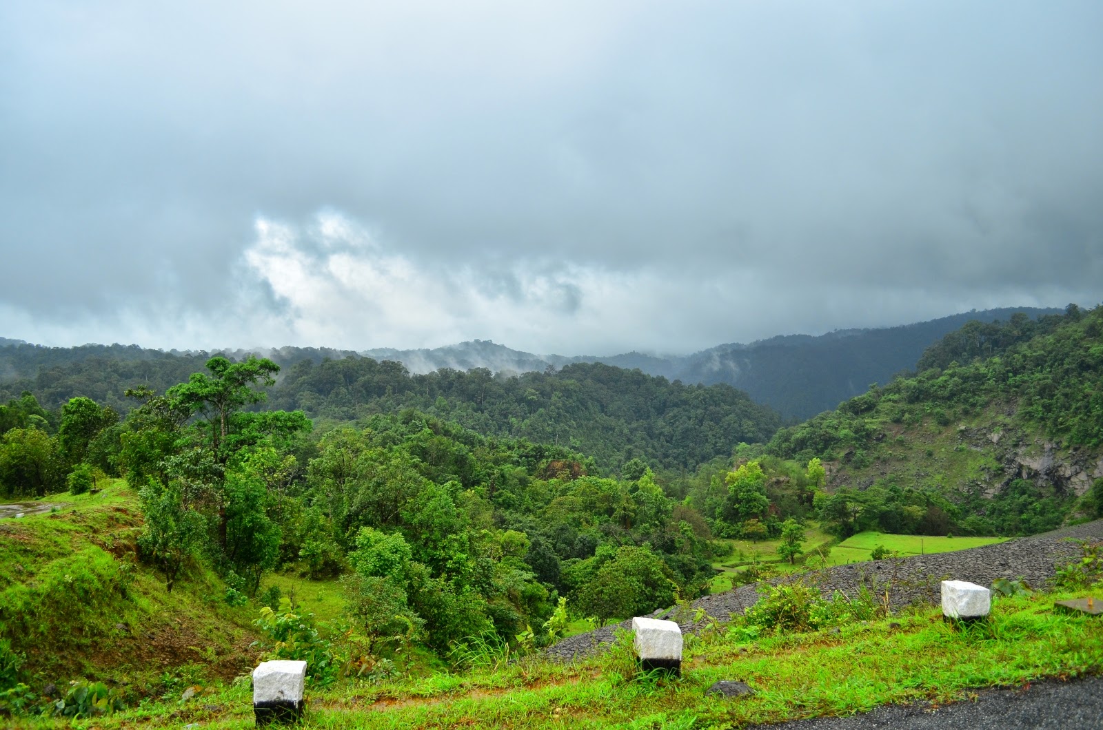 Sharath Hassan A Travelling Photographer: Chakra dam. Chakra nagar ...