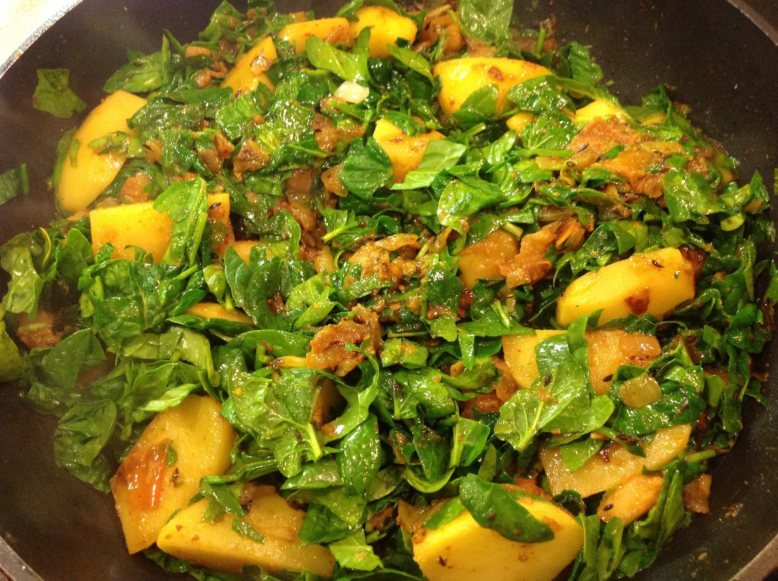 This Muslim Girl Bakes: Aloo Palak (Potato and Spinach Curry)