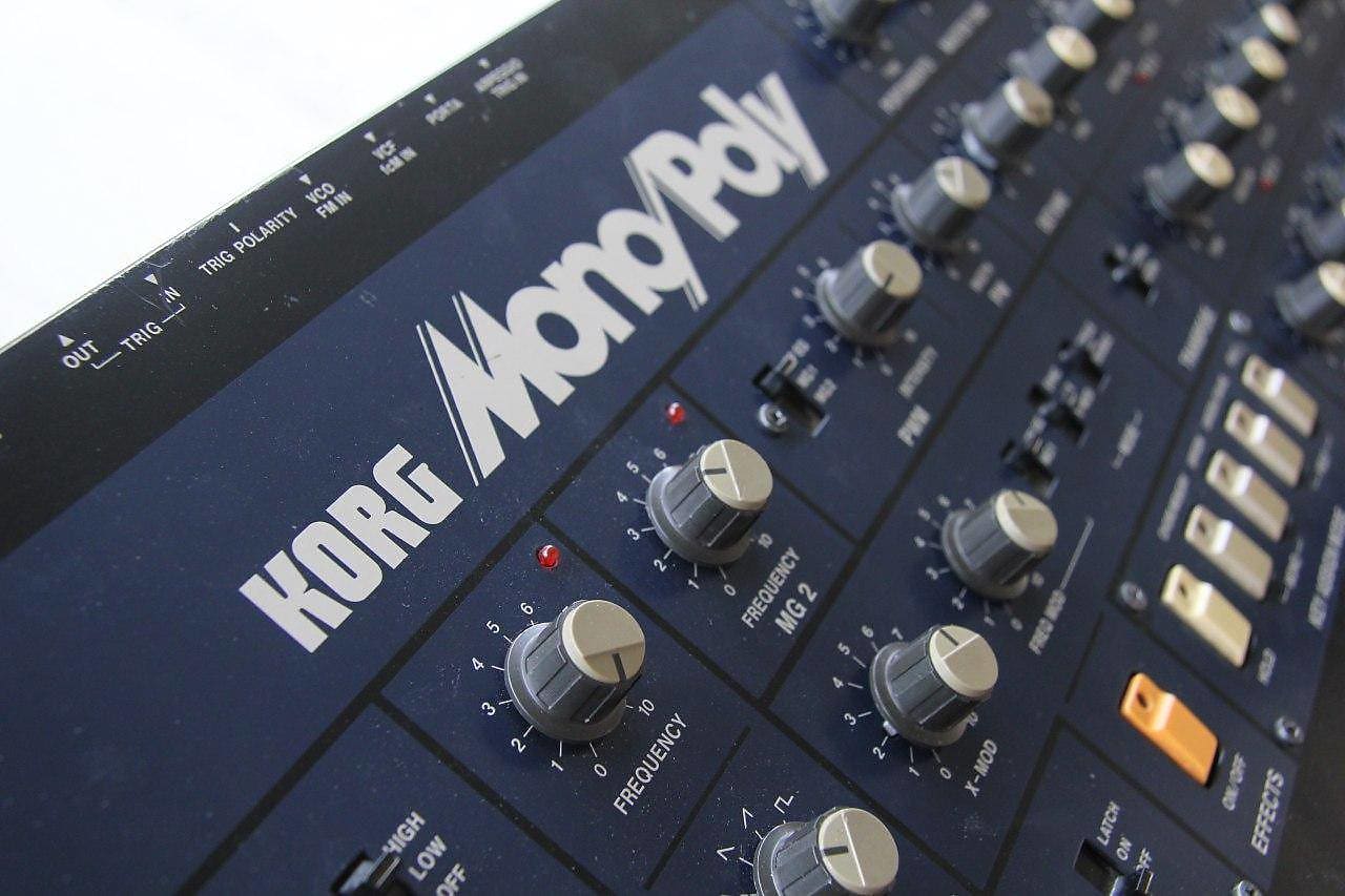 MATRIXSYNTH: Korg Mono/Poly Analog Synthesizer
