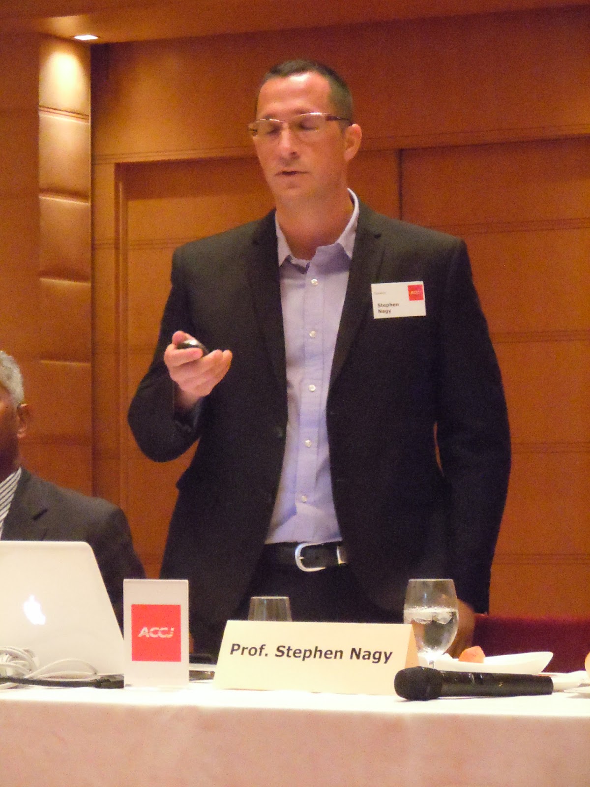 香港中文大学 Stephen Nagy 先生との1週間