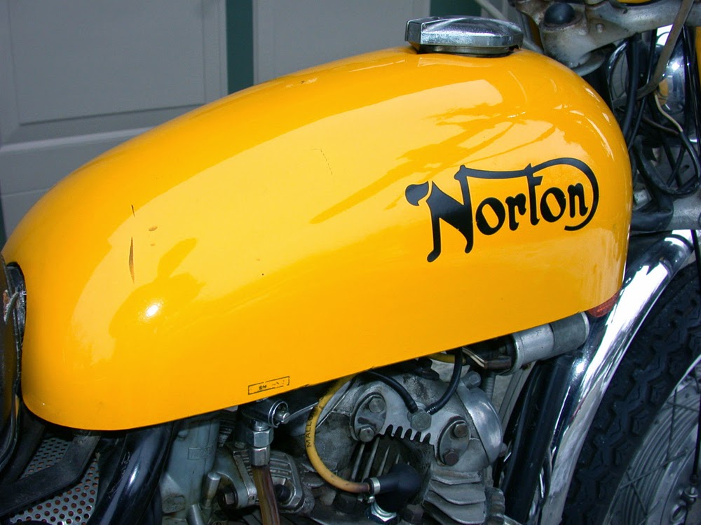 MotArt: Norton Commando 750 SS Type