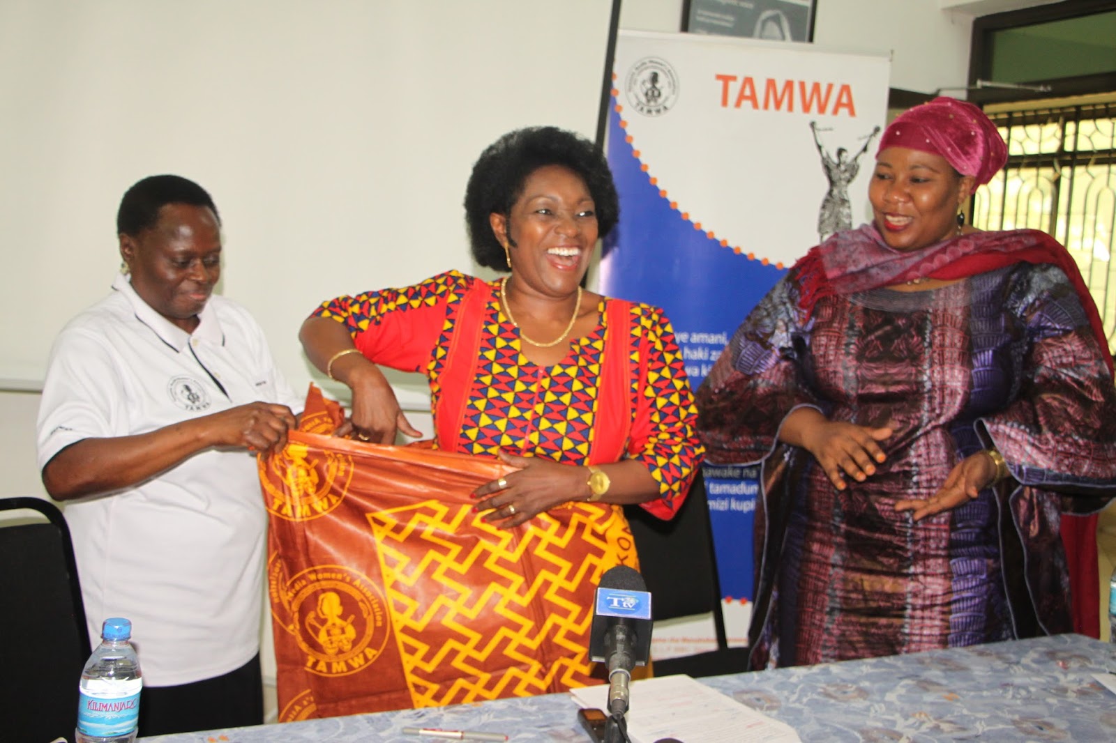 HABARI NA MATUKIO: TAMWA YAZINDUA WIKI YA KUADHIMISHA MIAKA 30 TANGU ...