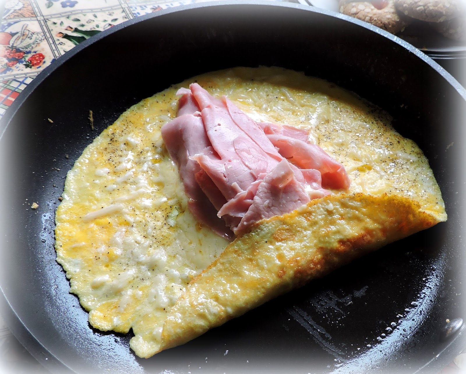 Ham, Cheese & Egg Breakfast Roll Ups | The English Kitchen