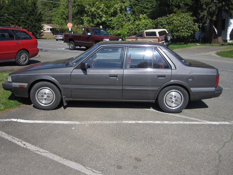 Seattle's Parked Cars: 1984 Mazda 626 LX