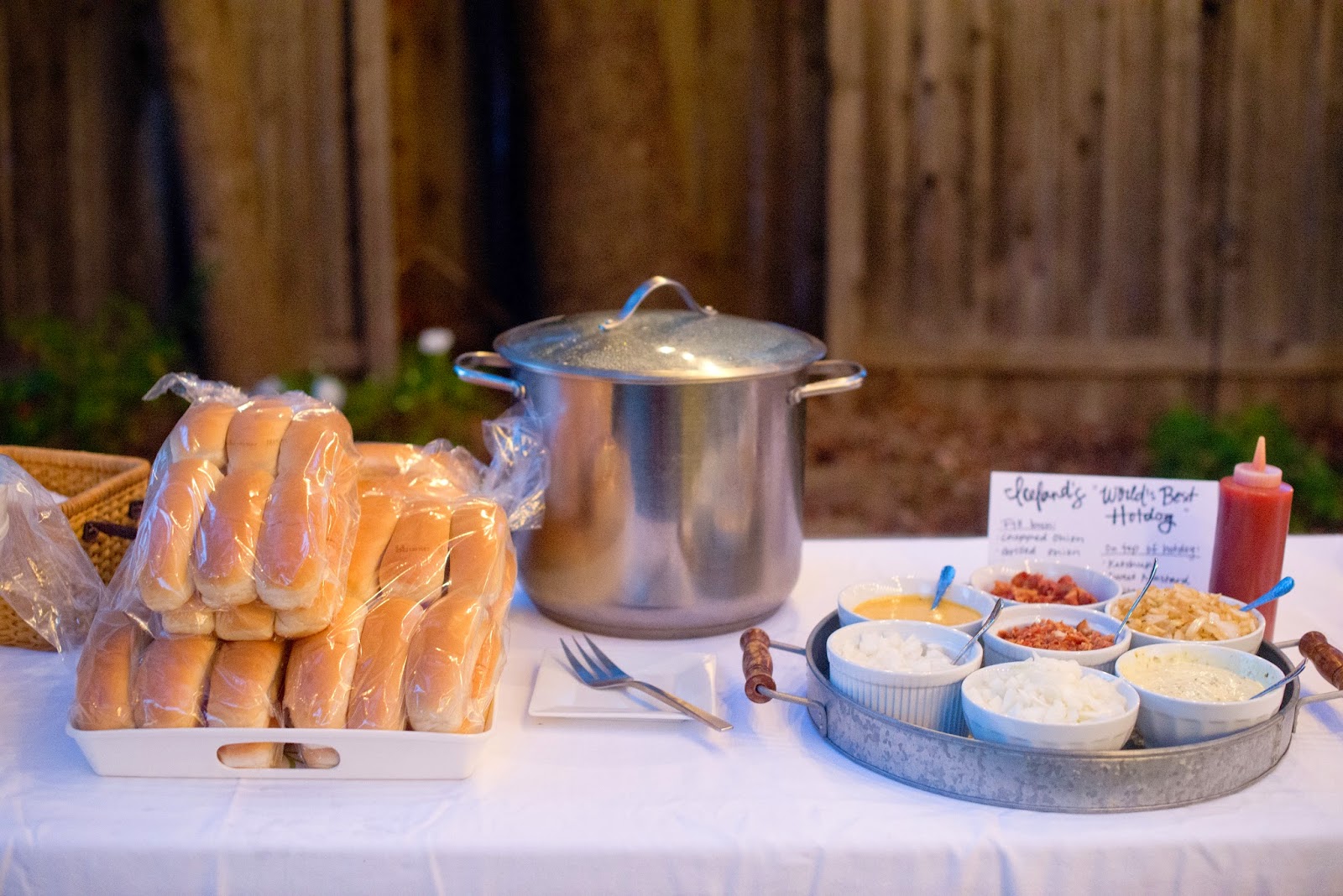 Domestic Fashionista: Fall Backyard Birthday Party and Movie Night